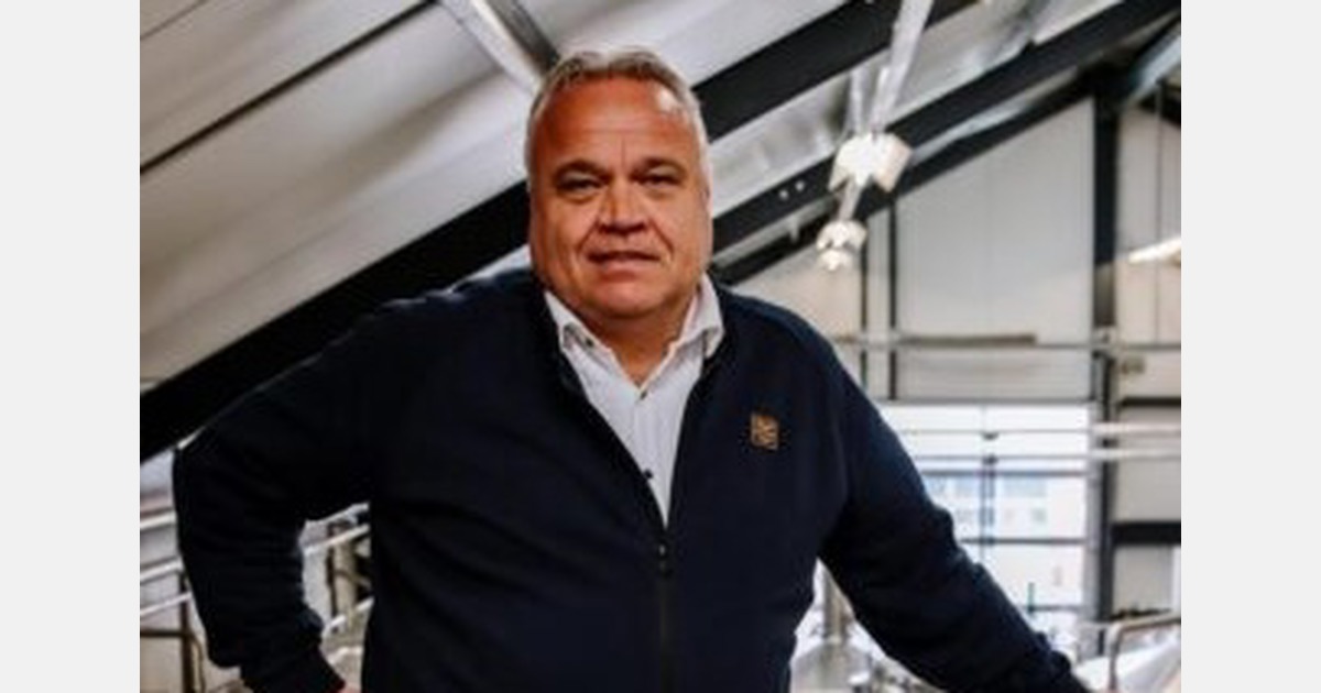 "Proost met mij en steun de bij: de Bijenstichting lanceert een ...